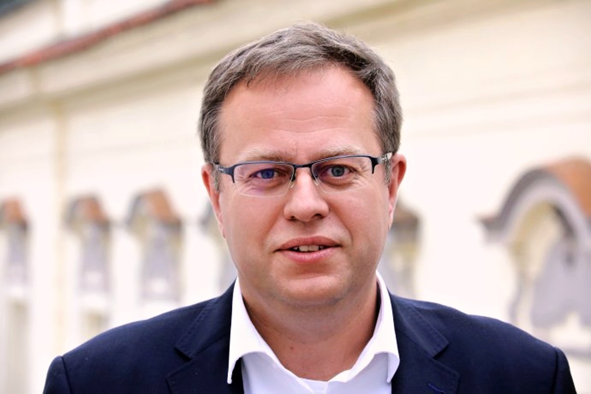 Moravec poprvé | Pravý prostor